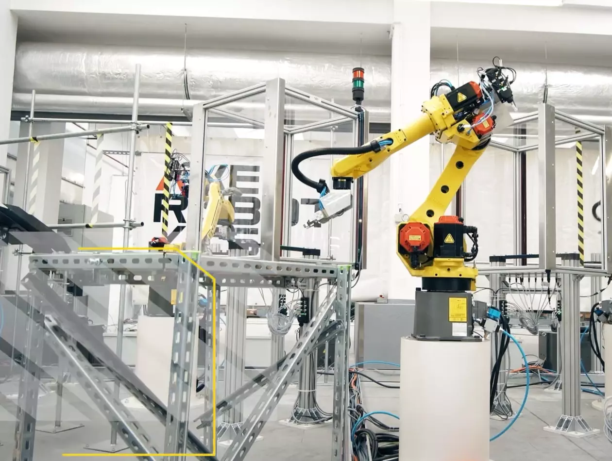 FANUC M-10 series - Slim and fast to small handling jobs