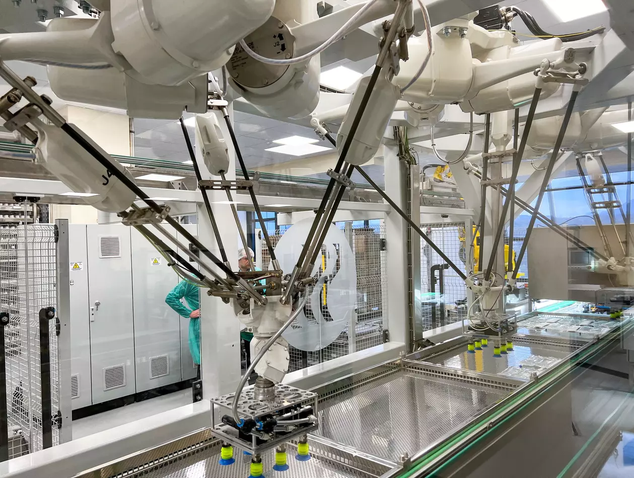 FANUC articulated robots - See our extensive range here