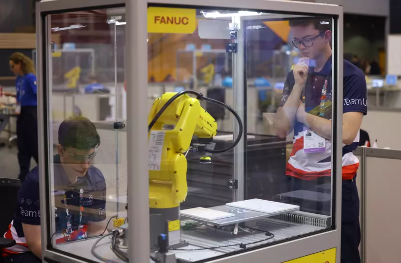 Young Robot Integrators in the Spotlight | FANUC Global