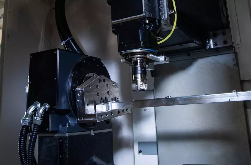 ROBODRILL: explore las máquinas de fresado CNC de última generación